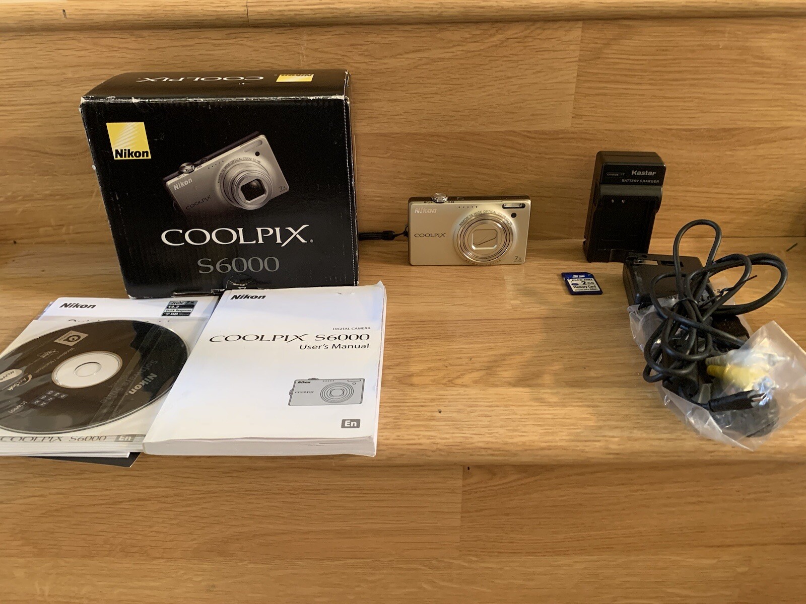 Nikon COOLPIX S6000 14.2MP Digital Camera - Champagne silver for sale ...