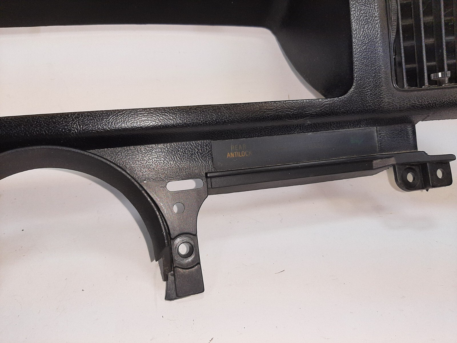 1987-1991 Ford F-150 F-250 F-350 Bronco Dash Trim Instrument Cluster ...