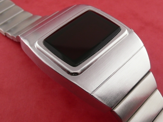 SILVER 1970s Old Vintage Style LED LCD DIGITAL Rare Retro Mens Watch 12 ...