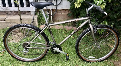 TREK MT TRACK XC 830 MEN'S MOUNTAIN BIKE 16"-FRAME 26"-WHEELS 21-SPEED ...