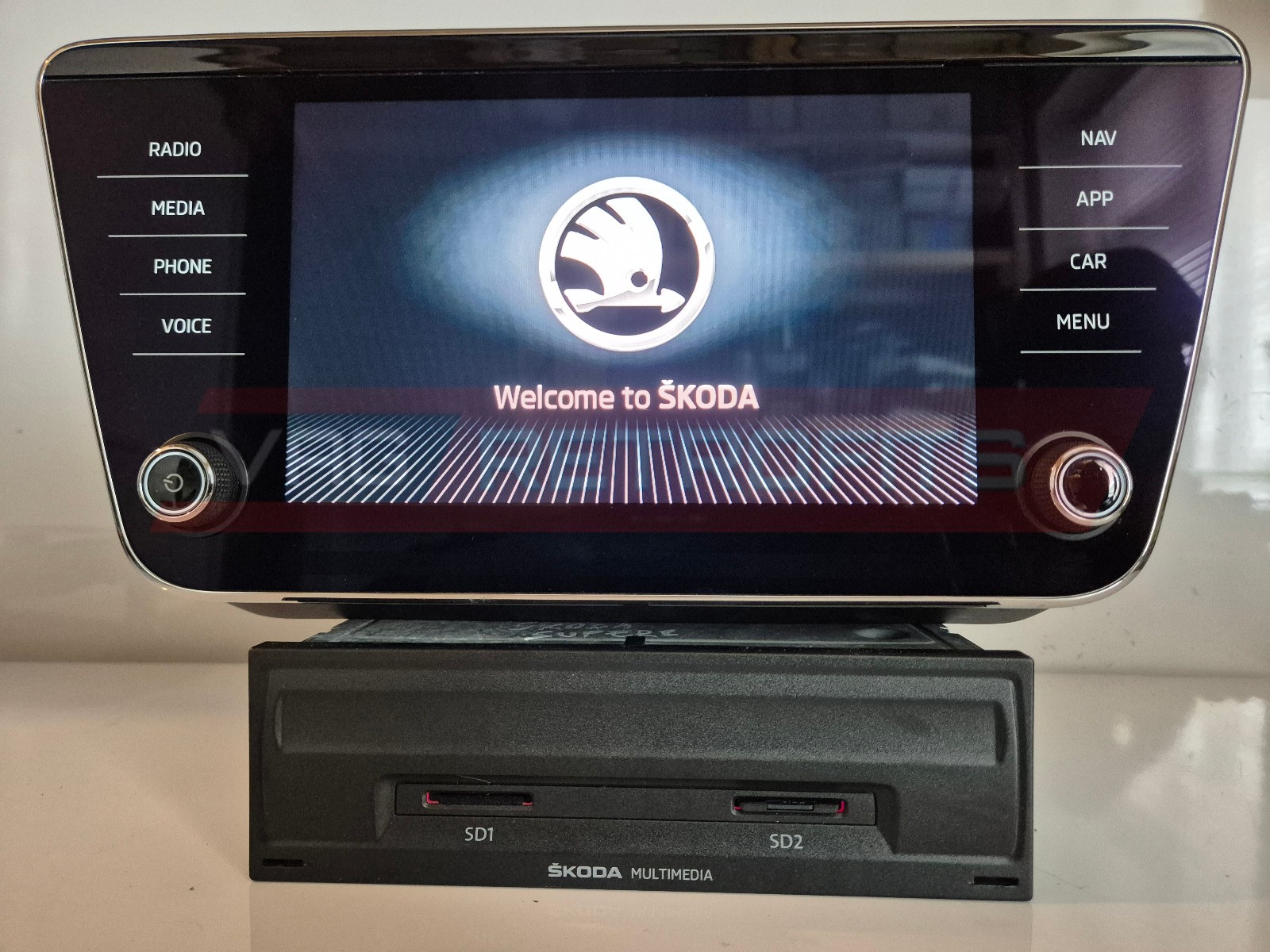 SKODA SUPERB 9.2 INCH MIB2 DAB 2026 MAP NAV CARPLAY ANDROID