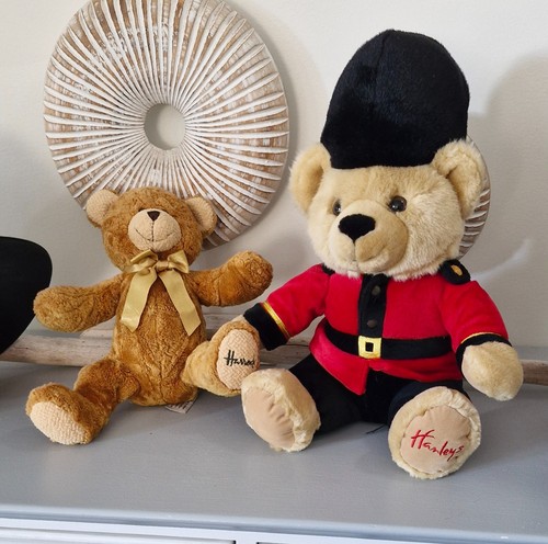 Harrods Classic Bear & Hamleys Queen's Guard Soldier Teddy Bear Lot ...