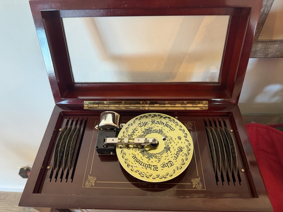 Mr. Christmas Animated Music Box | eBay