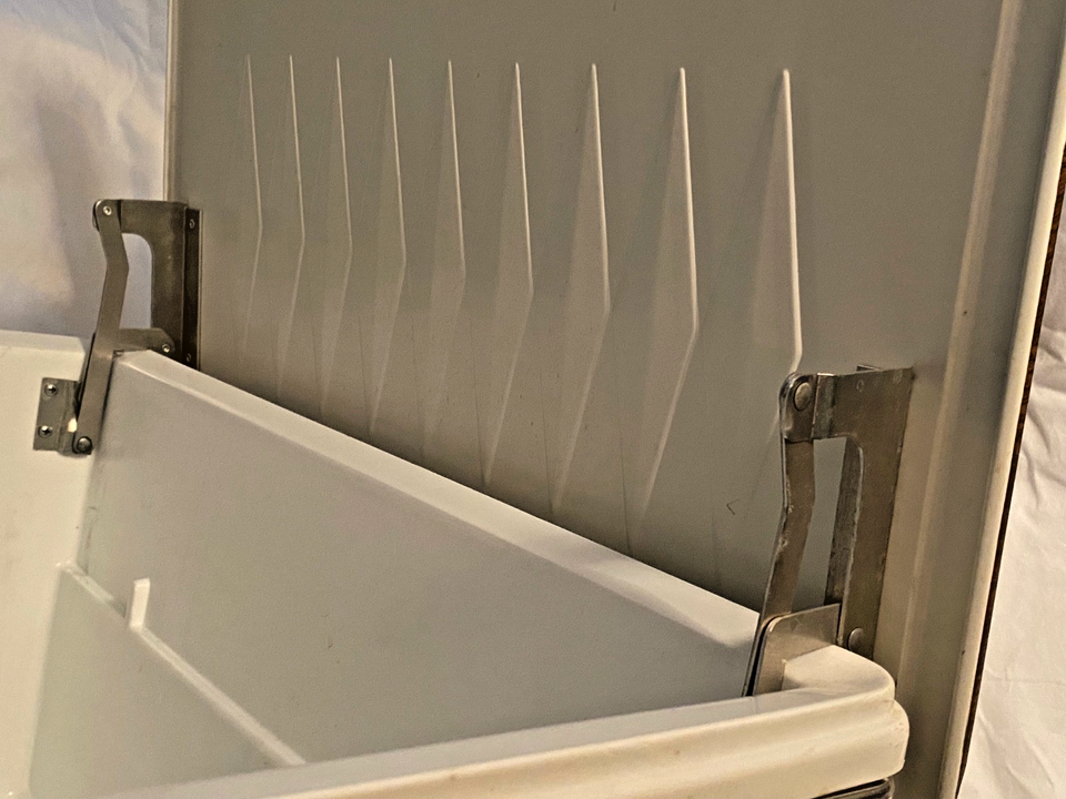 Vintage Aluminum POLORON THERMASTER Ice Cooler Chest 40 Qt woodgrain ...
