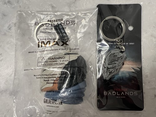 Predator Badlands AMC Keychain IMAX 3D Aliens Arnold Schwarzenegger ...