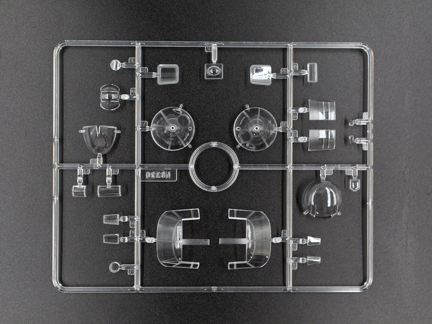ICM 48322 - B-26B Marauder, with Pilots and Ground Personnel - Model ...