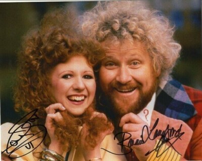 Doctor Who Autograph: COLIN BAKER & BONNIE LANGFORD Signed Photo | eBay UK
