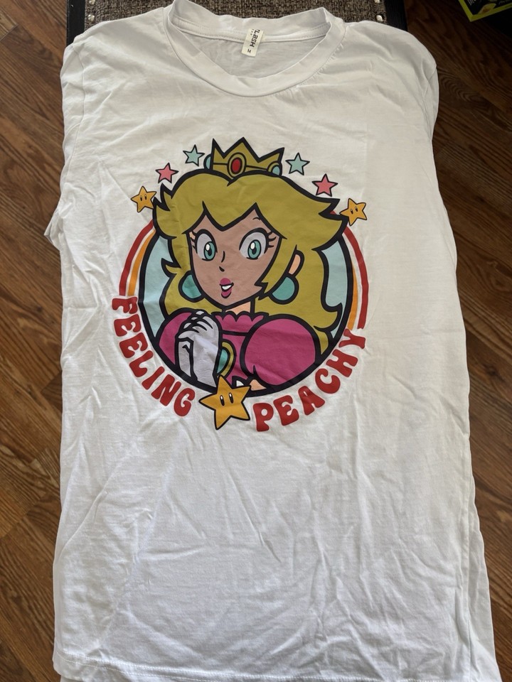 Princess Peach t shirt Feeling Peachy Super Mario Bros Land Universal ...