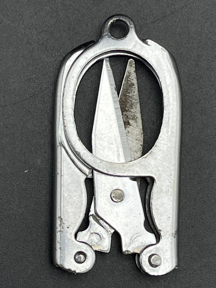 Vintage Collapsible Folding Scissors 3-1/4 Long Open 2" Closed x 1" | eBay