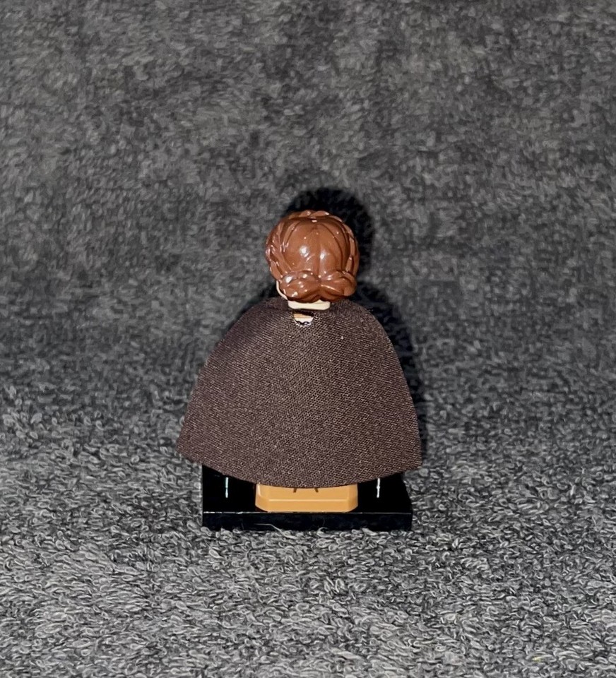 LEGO MINIFIGURE (71043) - HARRY POTTER - HOGWARTS FOUNDER - Helga ...