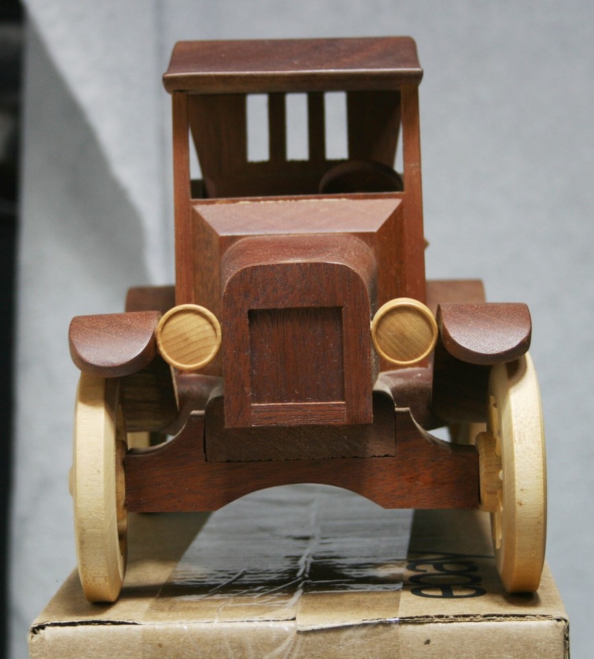 VTG Handmade Model T Ford Runabout Wood Model Car Wheels Spin 12 ...