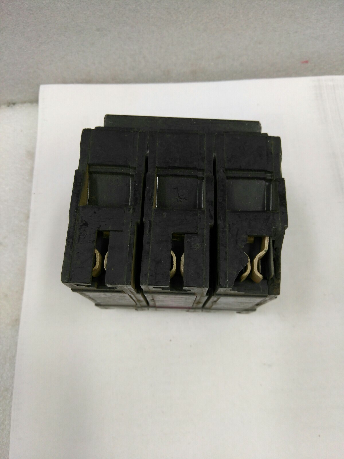 GE TQL32020 3P 20A 240VA Plug-In, GROVE Model TQL-AC Breaker CHIPS ...