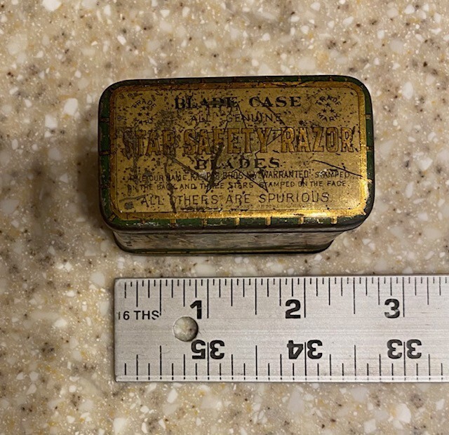1900's Star Safety Razor tin (empty) and 2 Star Safety Razor blade ...