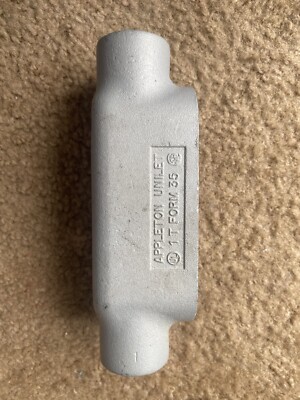 Appleton 1" Type T Form 35 Malleable Iron Conduit Body | eBay