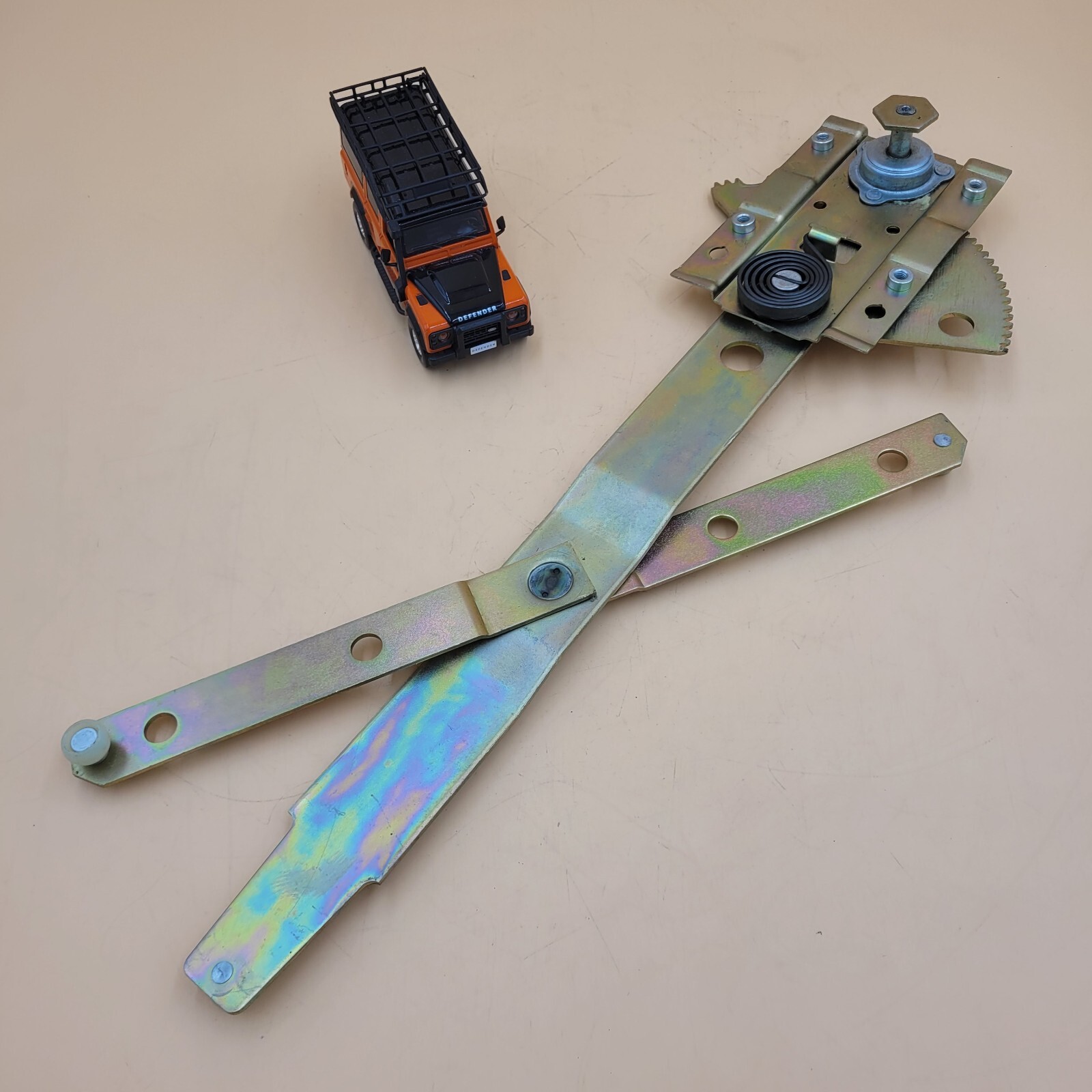 LR DEFENDER Window Regulator Front RH 83-94 (up to VIN LA932528) BR3701 ...