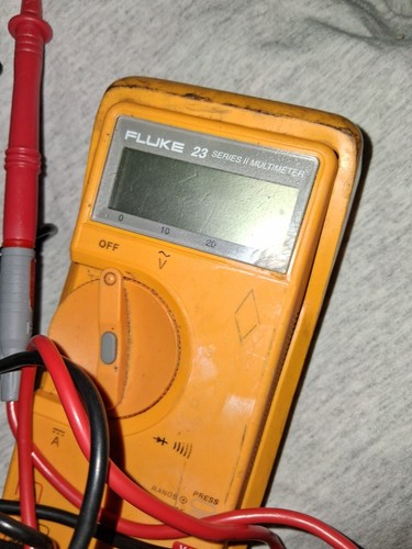Fluke 23 Handheld LCD Digital Multimeter -Leads tested Working | eBay
