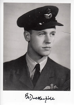 SPMF06 WWII BoB RAF Battle of Britain pilot DUCKENFIELD AFC hand signed ...