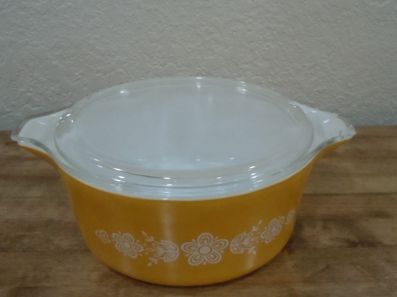 Vintage Pyrex 475-B Butterfly Gold 2 1/2 qt Casserole Dish With ...