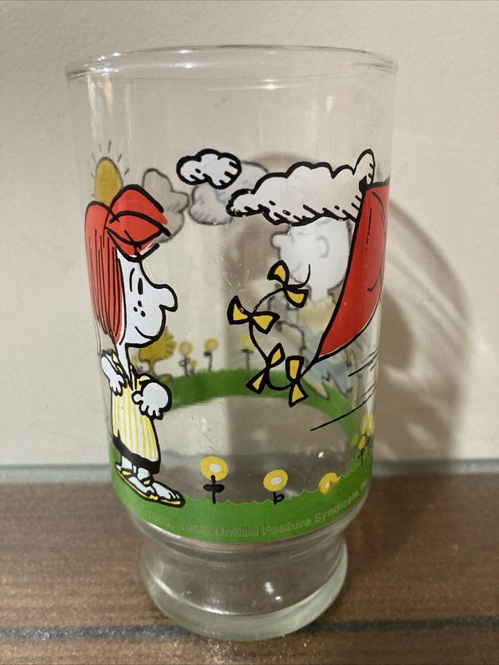 Vintage Peanuts Characters Charlie Brown Drinking Glass United Feature ...