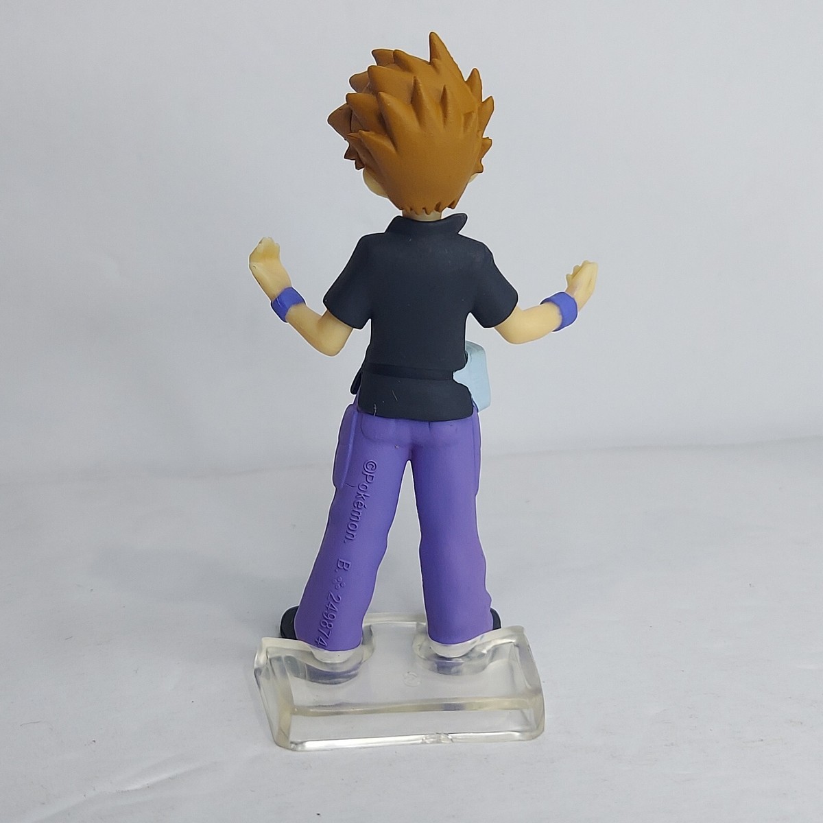 Pokemon Trainer Blue Gary