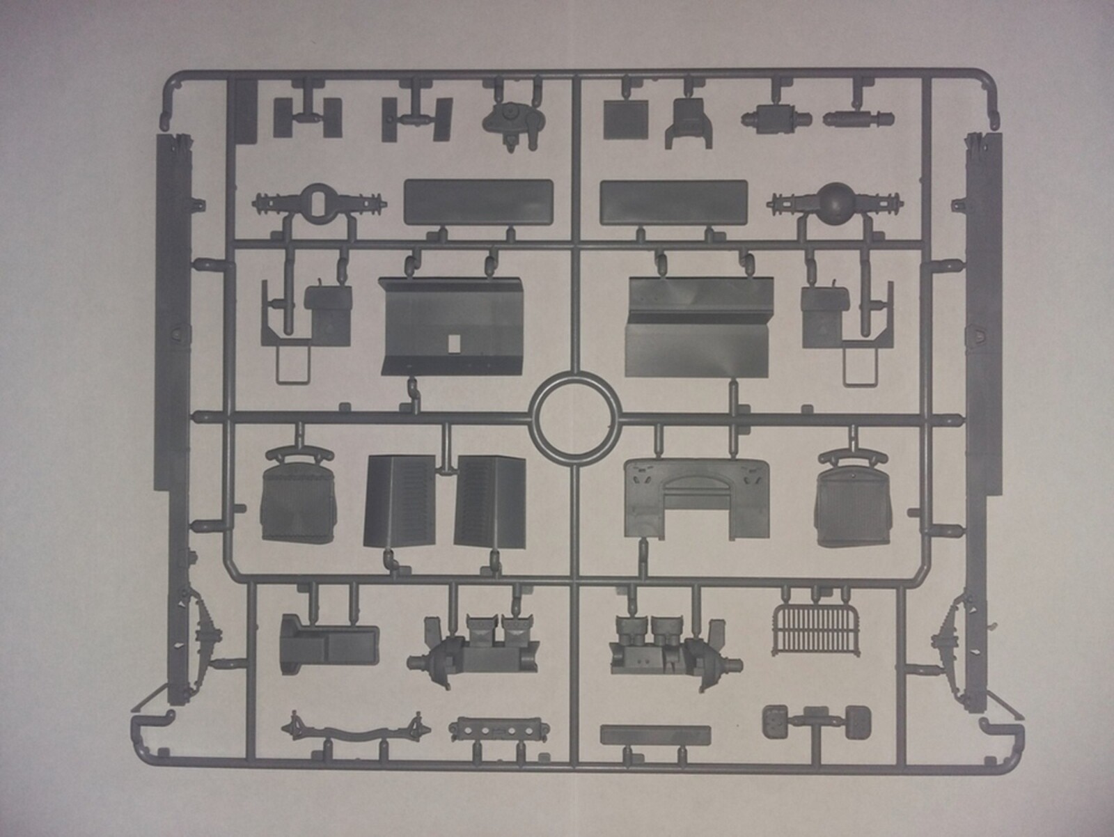 ICM 35651 Standard B 'liberty' Series 2 WWI US Army Truck Assembly Kit ...