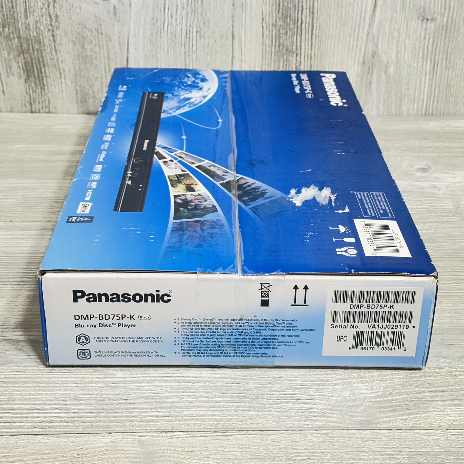 Panasonic DMP-BD75 Blu-Ray Disc Player with Remote/Cables Plus 4 Blu ...