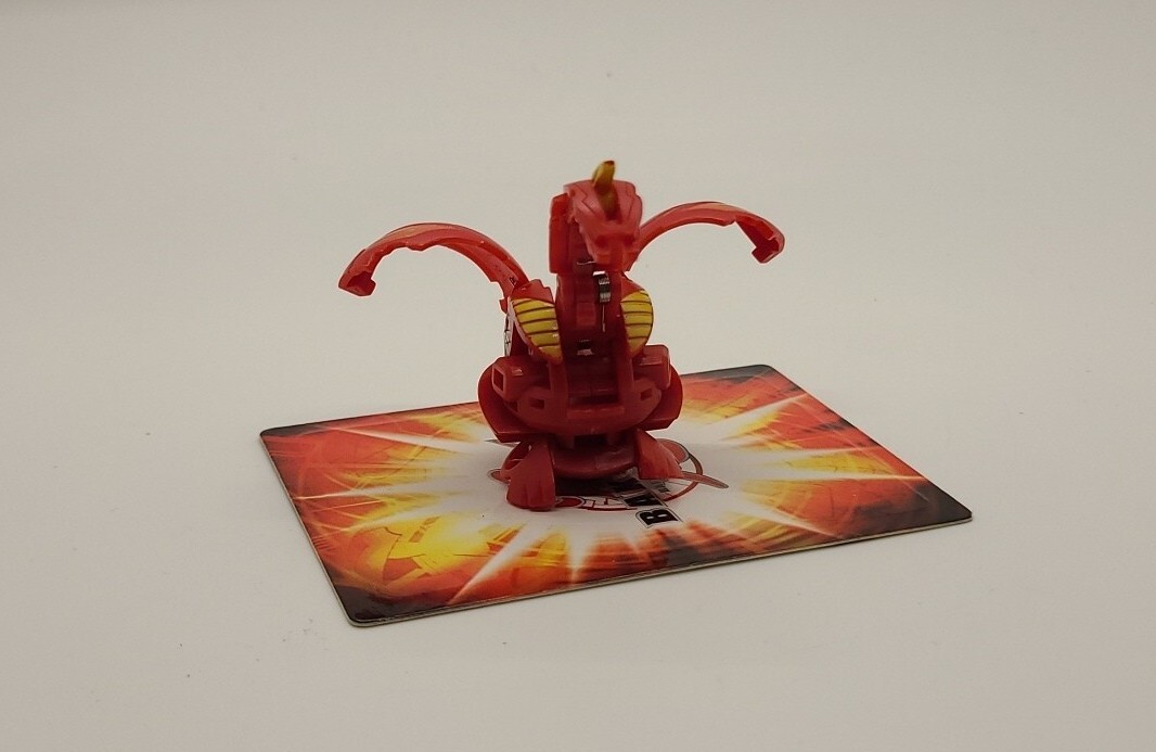 Bakugan Cyborg Helios