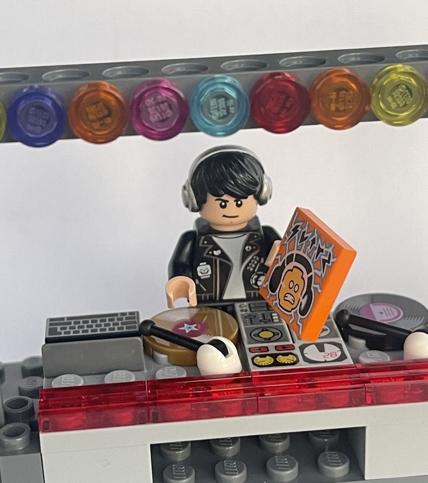 LEGO Dj w Turntables Lighting Bar Cake Topper Pop Star Custom Made Read ...