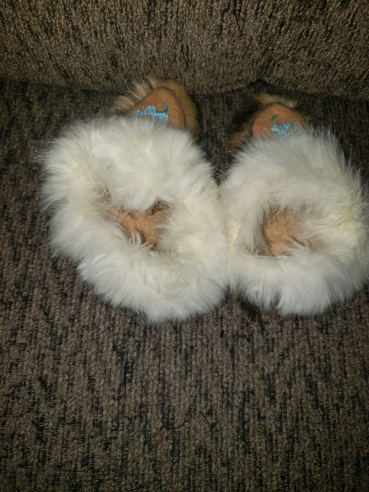 Native American Moccasins - slippers - real fur, hand stiched - hand ...