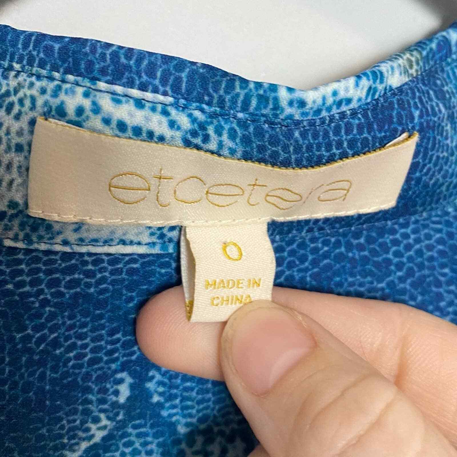 Etcetera WOMEN'S SIZE 0 Blue Snake Printed Blouse | eBay