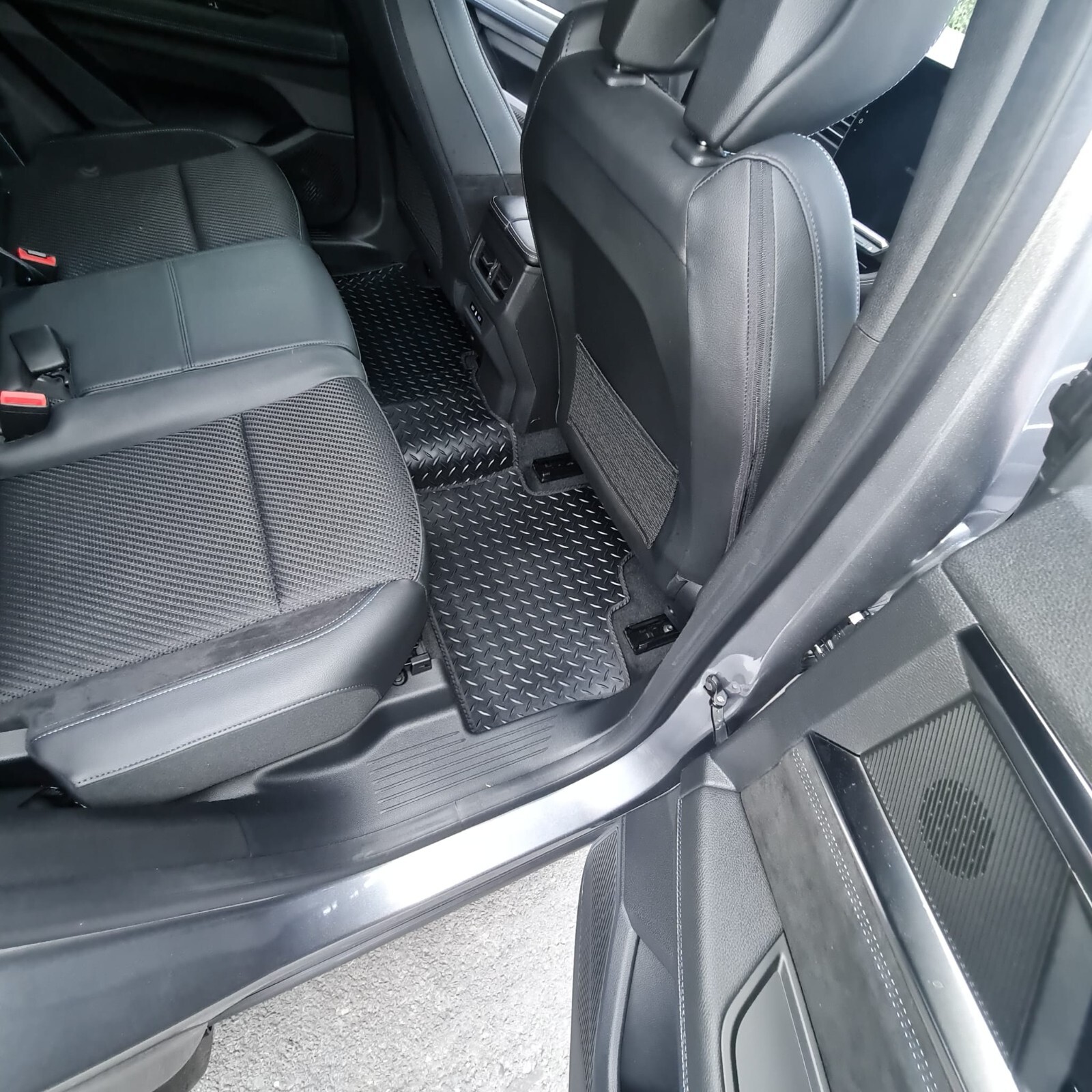 CUSTOM FIT RENAULT AUSTRAL HYBRID CAR FLOOR MATS IN RUBBER FROM 2023 TO ...