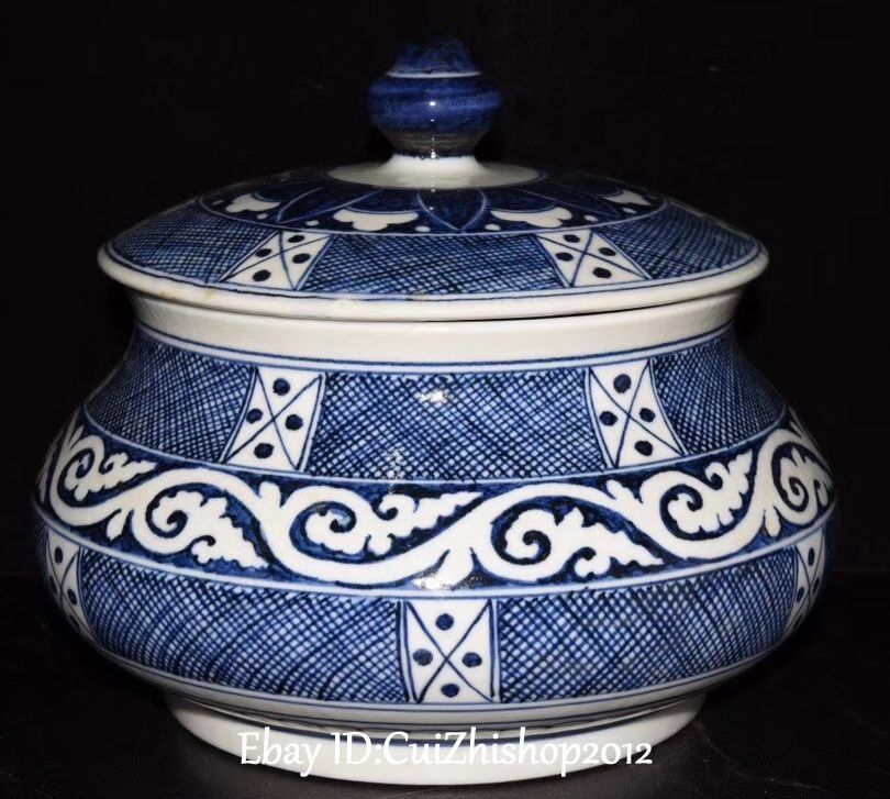 Old Daming Xuande Year China White Blue Porcelain Flower Crock Pot Jar ...