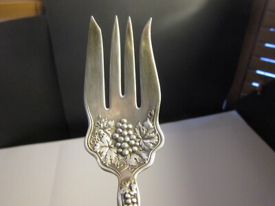 Vintage R.C. CO. "Grape" PATTERN SILVER PLATE COLD MEAT FORK 8.5" #T16 ...