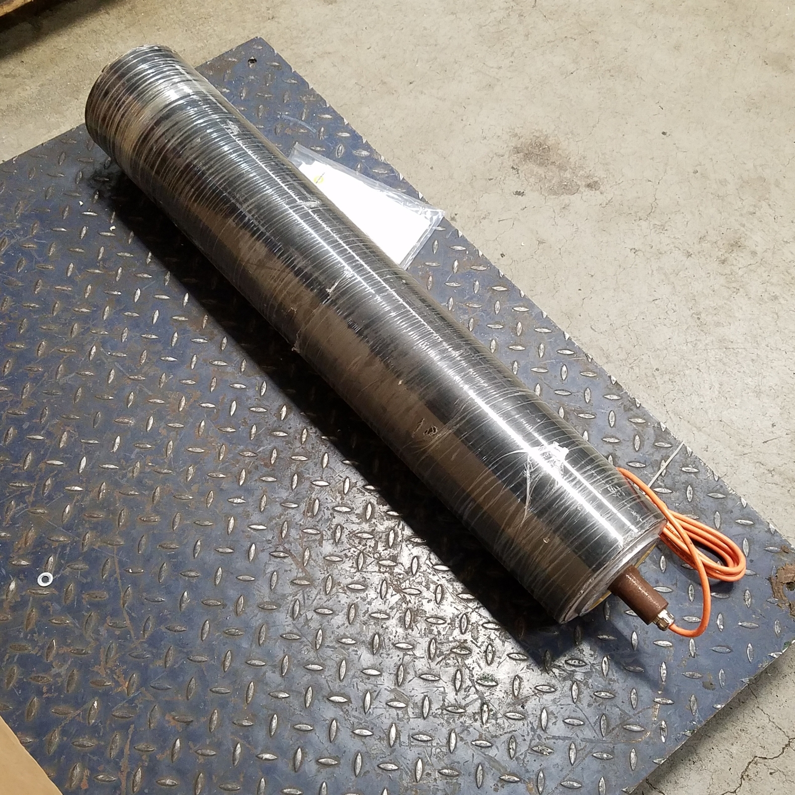 Interroll 165i, Drum Motor. 1Hp, 1640Rpm, 460V, NP:4 Drum Length 37-1/2 ...