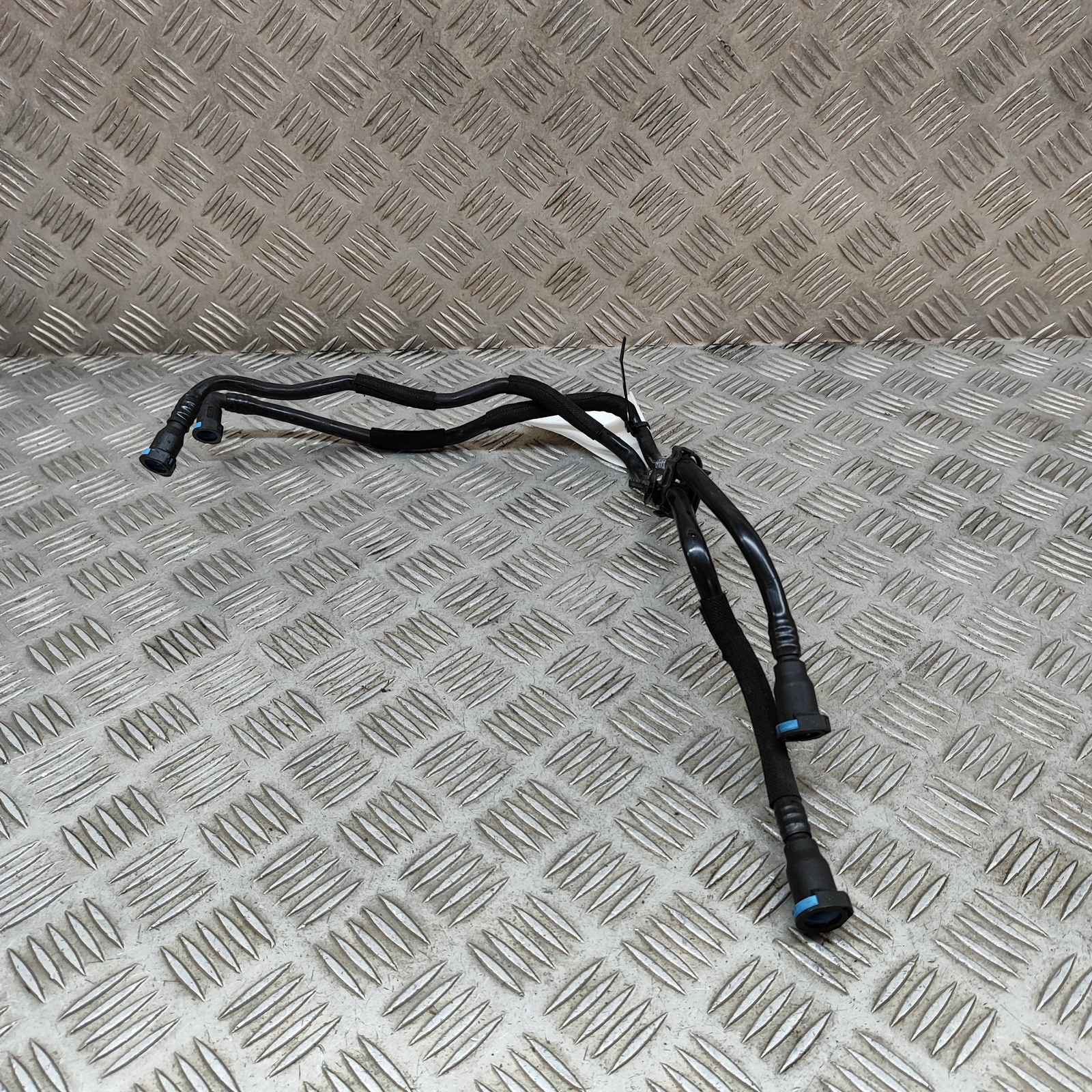 LAND ROVER DISCOVERY V L462 Coolant Hose Pipe HPLA-9P923-CB 3.00 Diesel ...