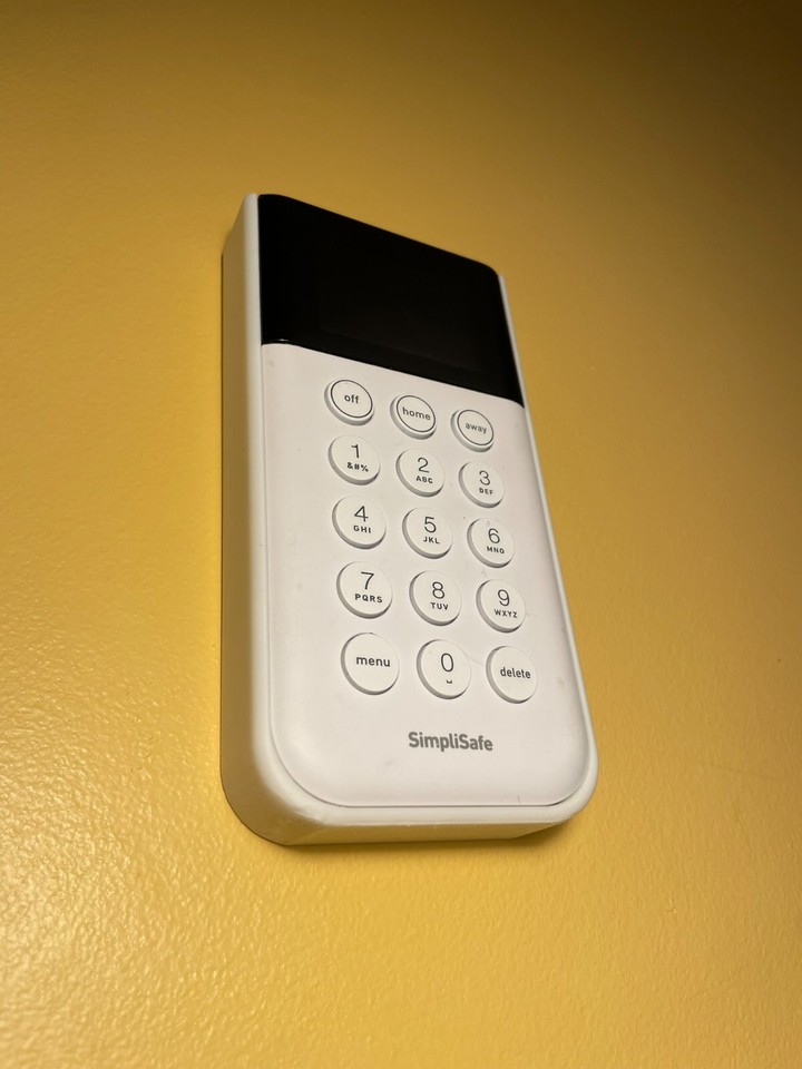 Wall Mount for SimpliSafe Keypad (Keypad Not Included) | eBay