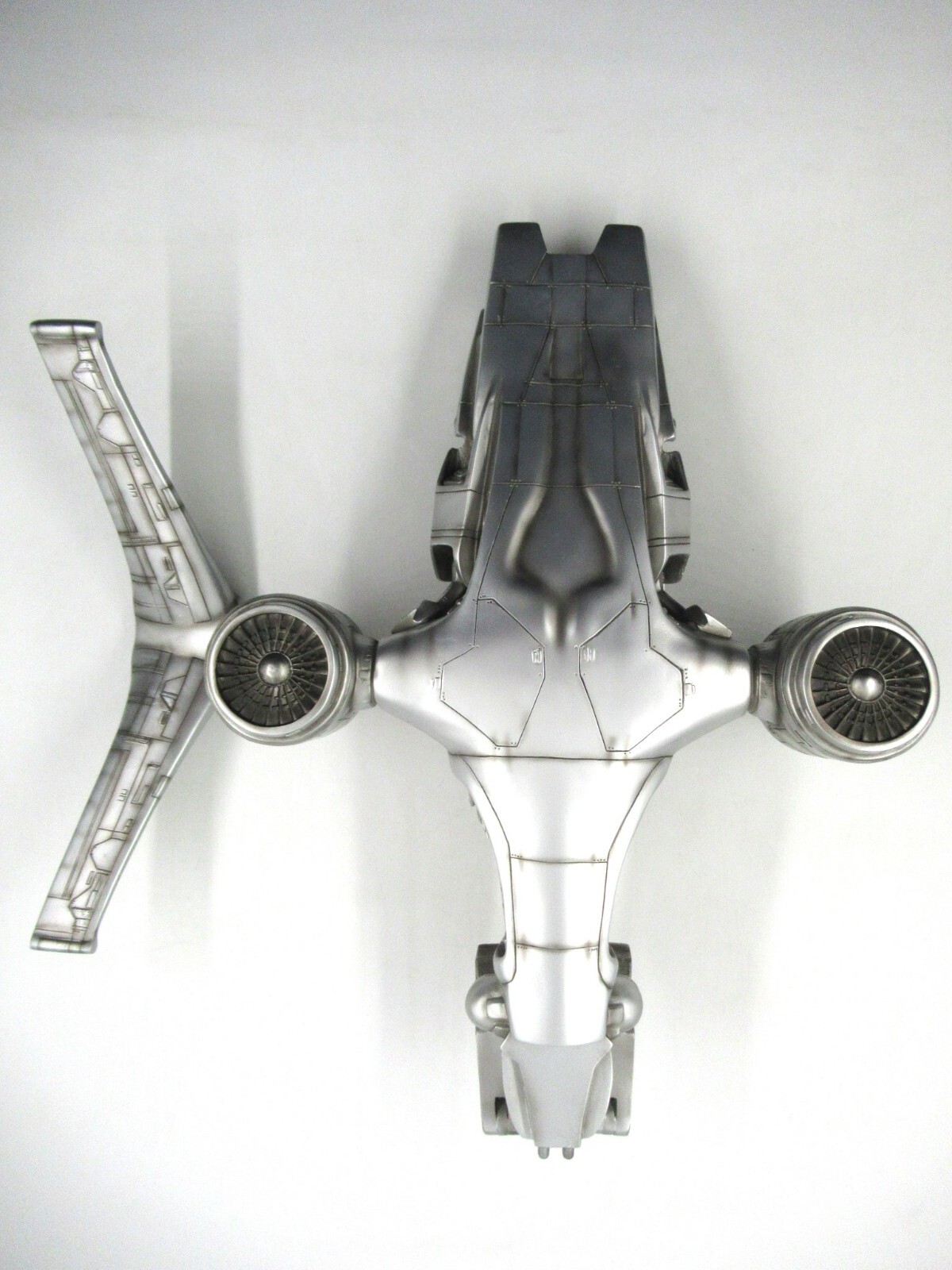 TERMINATOR 2 Aerial Hunter Killer Prop Replica #8336 - Sideshow ...