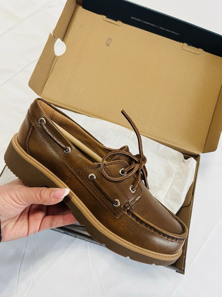 Sperry Chunky Wells Boat Moccasins Flats Preppy School Uniform Casual ...