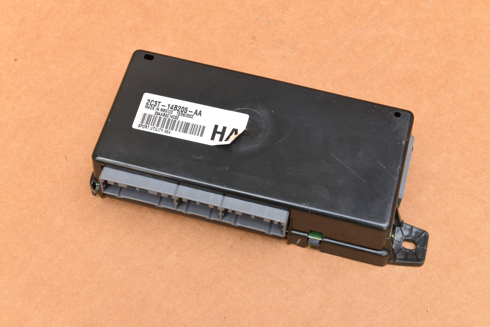 2002-2003 Ford F250 F350 Excursion GEM Module Transfer Case BCM 2C3T ...