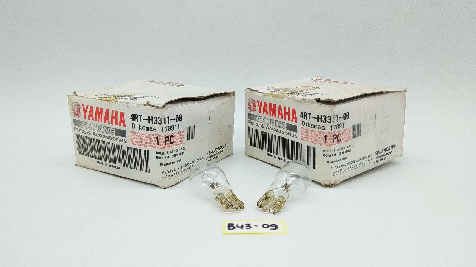 Yamaha RXK RX135 Scorpio V110 T110 F1ZR Turn Signal Bulb 12V Genuine ...