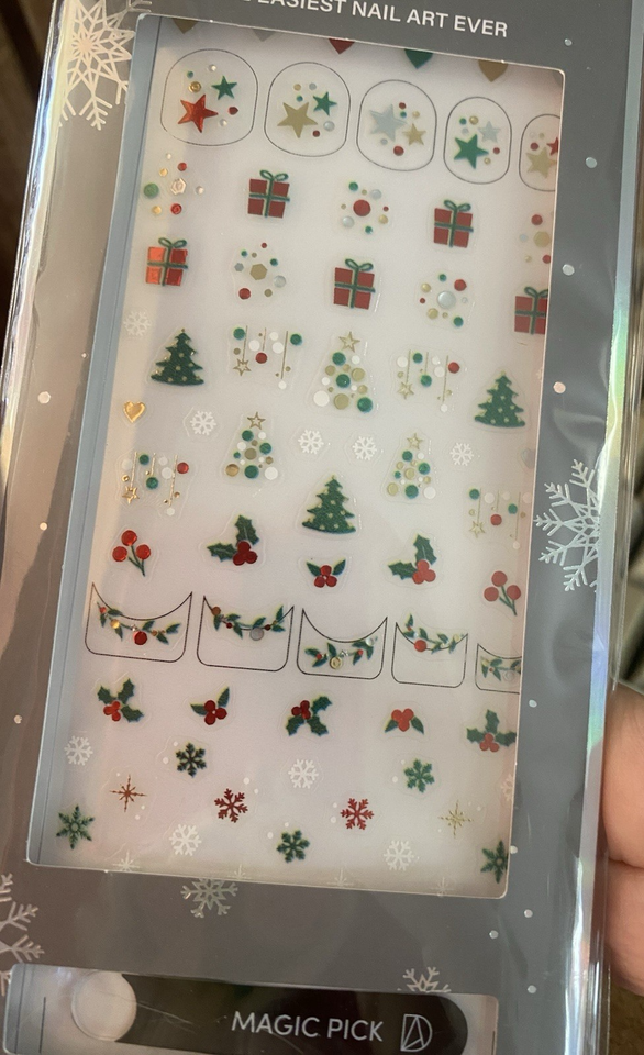 Dashing Diva Magic Pick 50+ Nail Art Stickers, Under The Tree ...