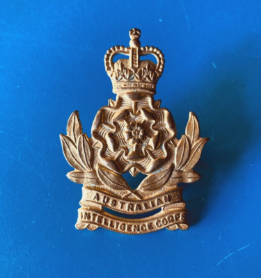 Australian Intelligence Corps Military Badge Made By K.G. Luke ...