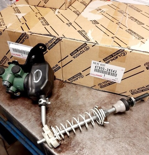 TOYOTA New Genuine Hiace for Load Sensing Valve ASSY & Spring 47900 ...