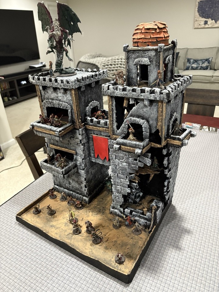 Dungeons & Dragons Or Miniature Wargaming Display Terrain Castle Ruins ...