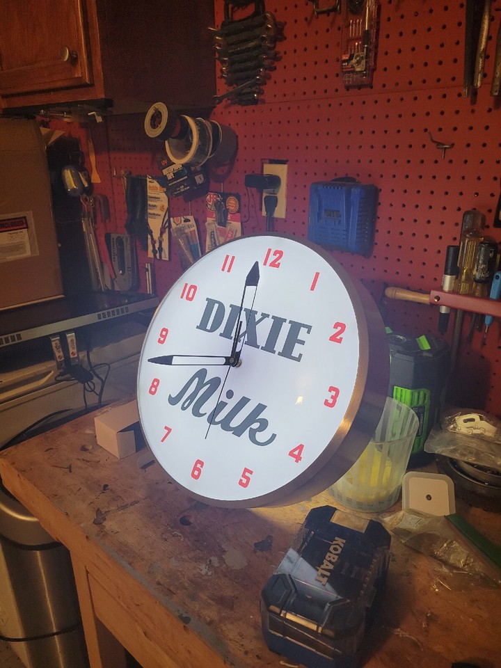 Dixie Dairy Milk Advertising clock light up Gary Indiana wall Pam style ...