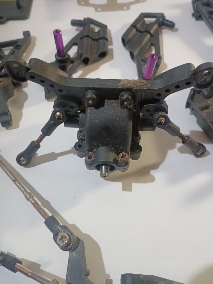 RC Lot Of 34 Pieces Mix RC Replacement Parts Pre-owned Random Hobby ...