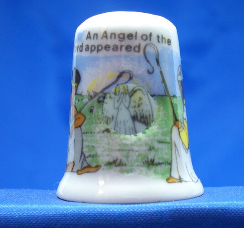 Birchcroft China Thimble -- Peep -- Nativity -- Free Dome Box | eBay