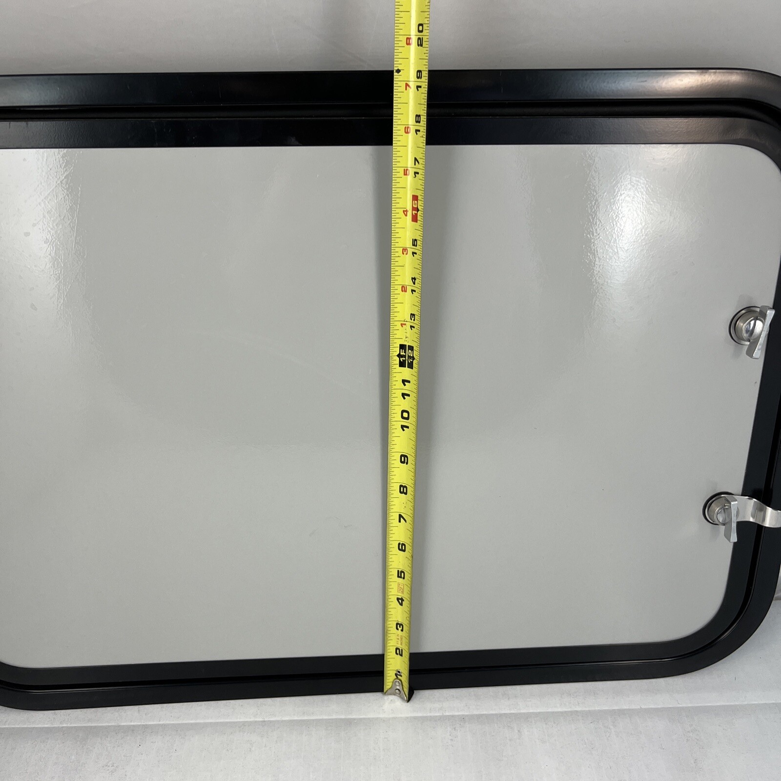 RV Trailer Camper Fifth Wheel Baggage Cargo Compartment Access Door 18 ...