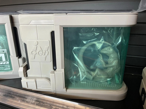 Jurassic World Rebirth Park Dinosaur Incubator Popcorn Bucket & Tumbler ...