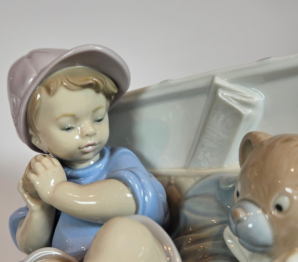 Lladro 6795 My Favorite Place Boy Suitcase Teddy Bear Retired Signed ...